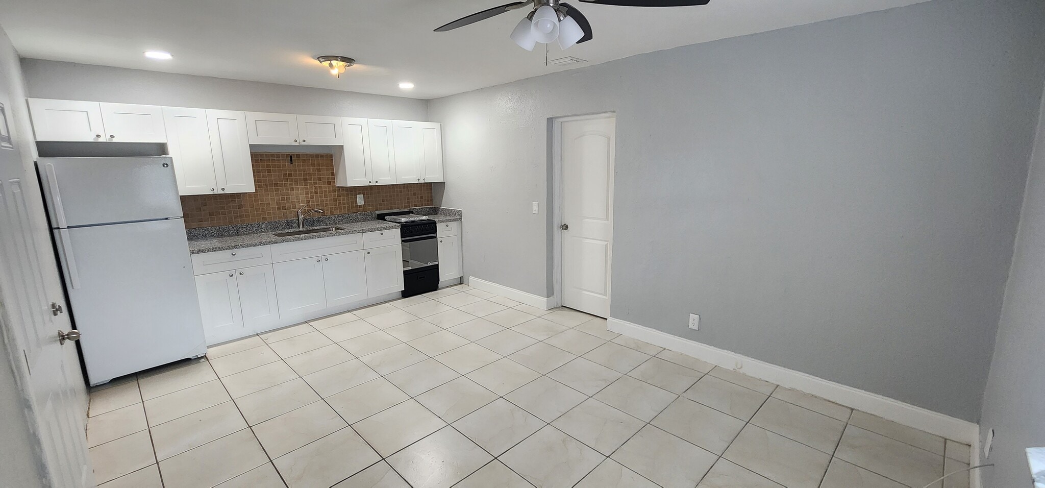 755 Harem Ave Unidad SIDE, Opa Locka, FL 33054 - 755 Harem Ave Opa ...