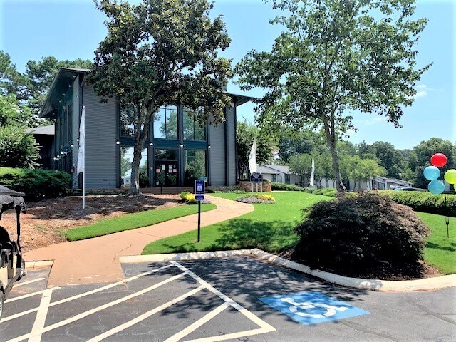 Glen Hollow - 3859 Flat Shoals Pky Decatur, GA | Apartments.com