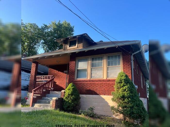 9410 Roslan Pl, St. Louis, MO 63114 - House Rental in St. Louis, MO ...