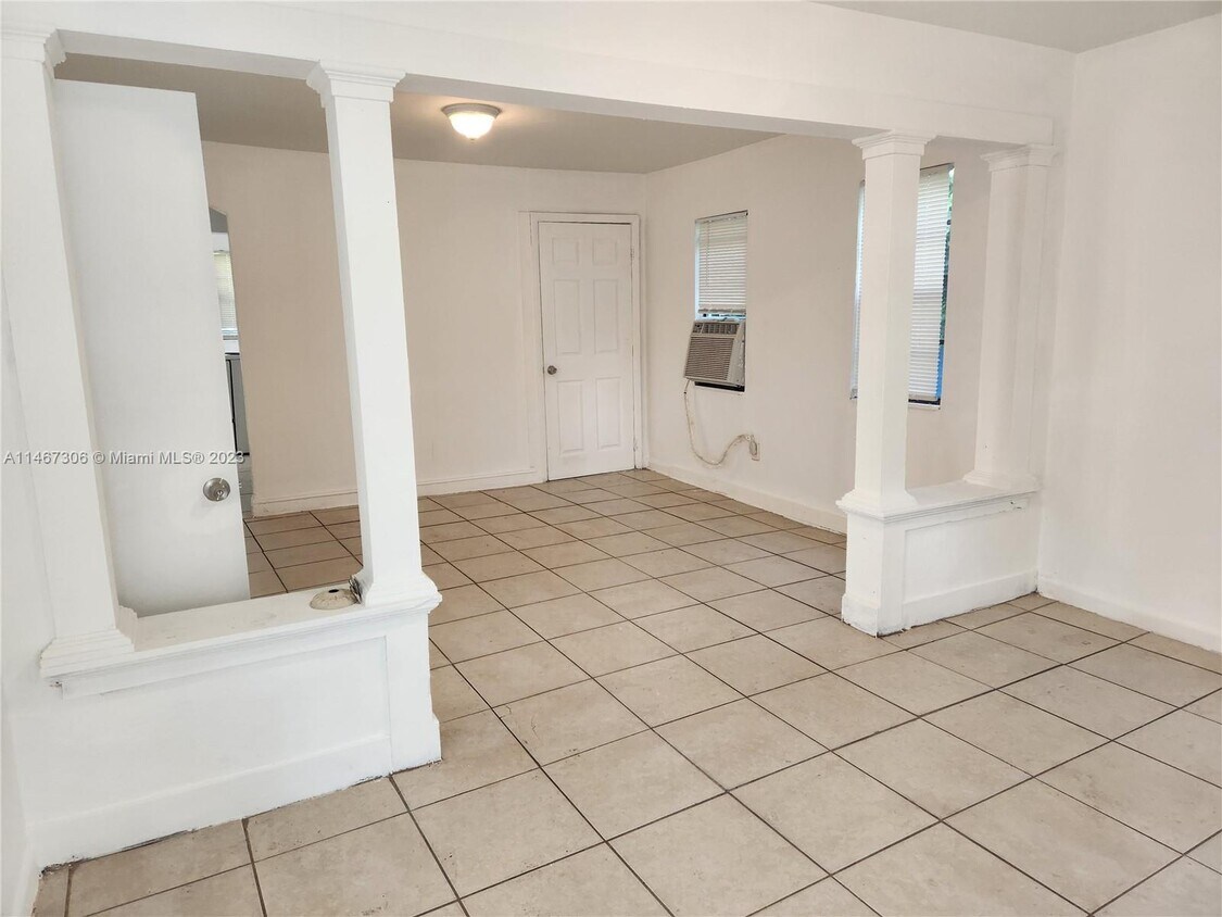 2129 NW 44th St, Miami, FL 33142 - House Rental in Miami, FL ...