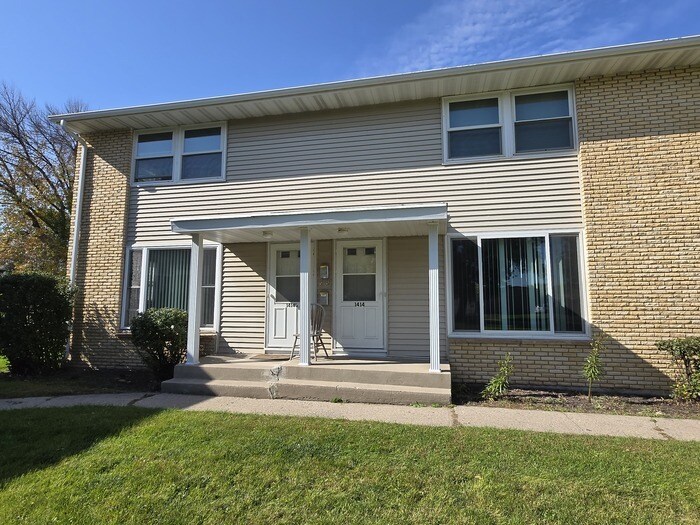 1414 S 14th St, Grand Forks, ND 58201 - Townhome Rentals in Grand Forks ...