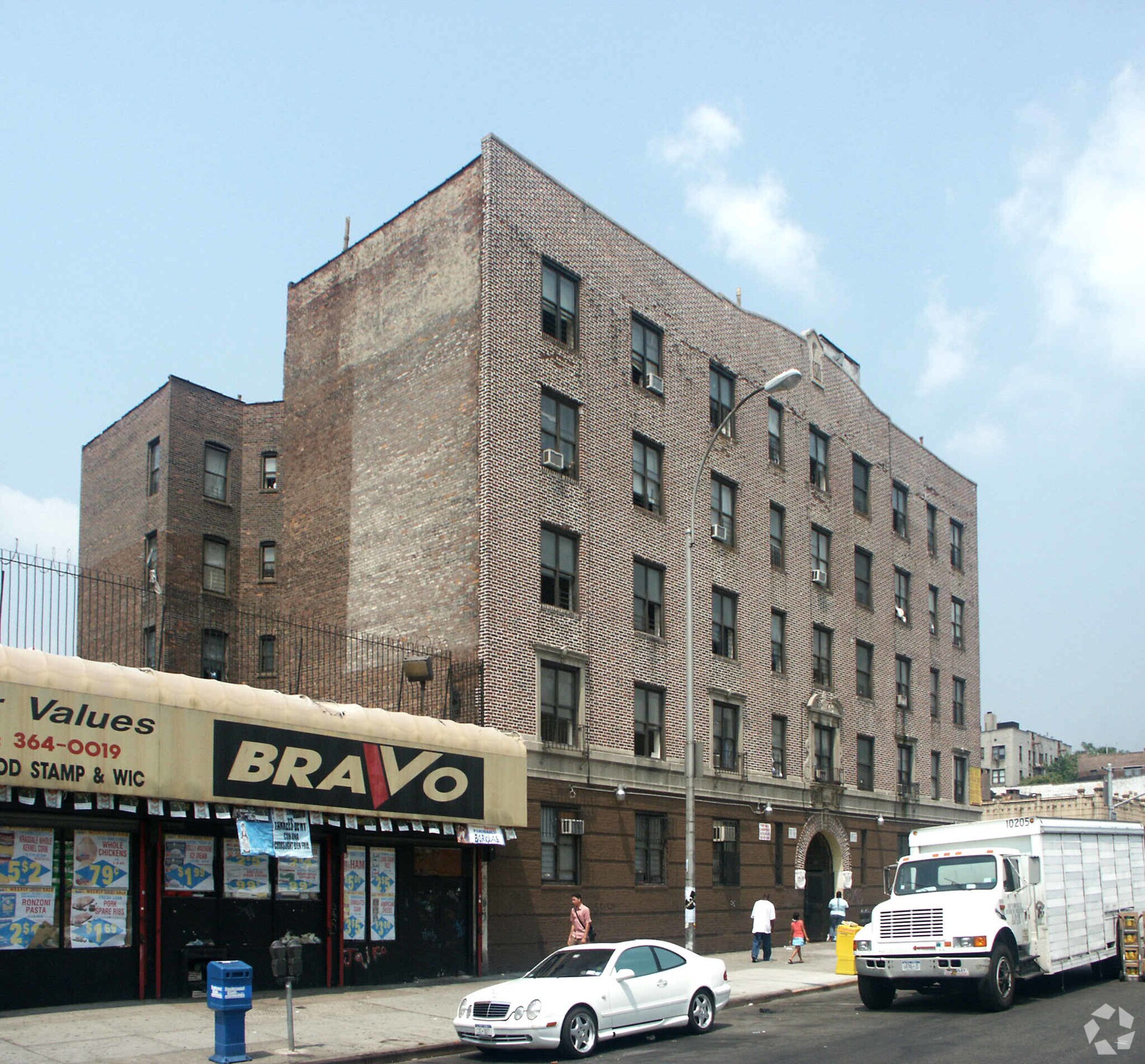 2295 Grand Concourse, The Bronx, NY 10453 - 2295 Grand Concourse The ...
