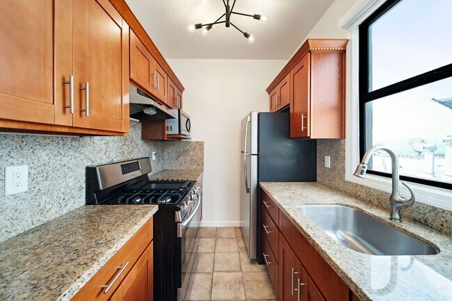 1290 Jackson St Unit 14, San Francisco, CA 94109 - Room for Rent in San ...