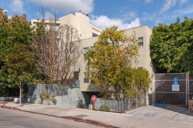 626 Huntley Dr Unit 3, West Hollywood, CA 90069 - 626 Huntley Dr West ...