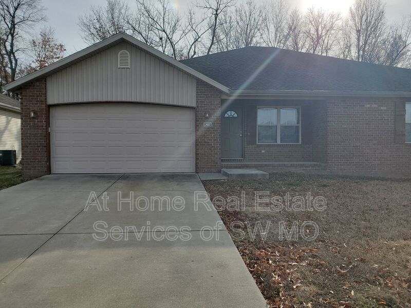 4258 W Latoka St, Springfield, MO 65807 - House Rental in Springfield ...