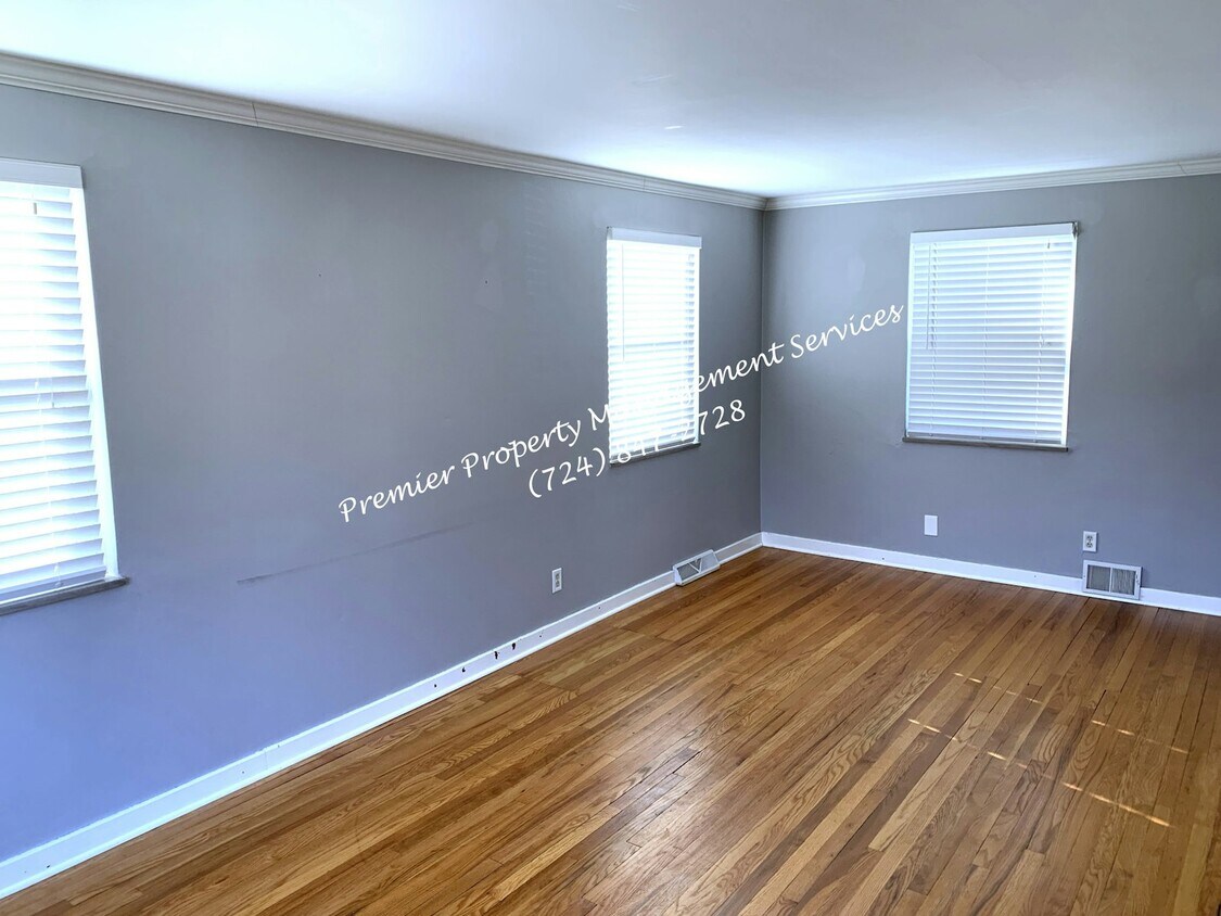 8660 Winchester Dr, Pittsburgh, PA 15237 - House Rental in Pittsburgh ...