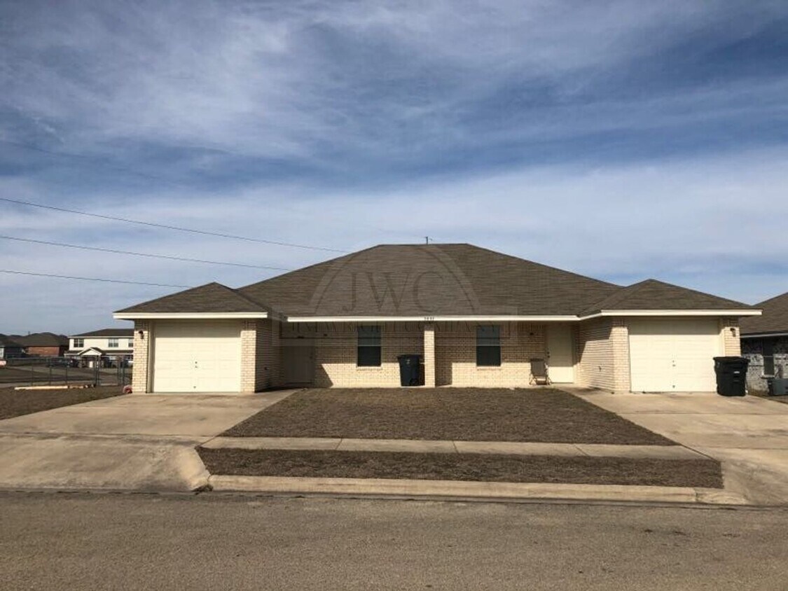 3807 Uvalde Dr, Killeen, TX 76549 - Townhome Rentals in Killeen TX ...