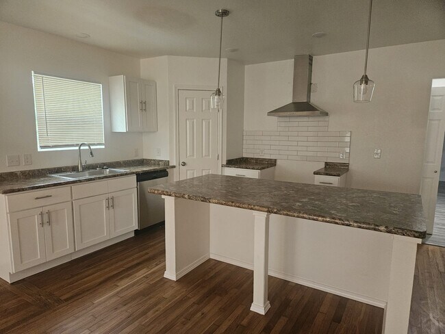 923 McIlvaine, San Antonio, TX 78201 - Townhome Rentals in San Antonio ...