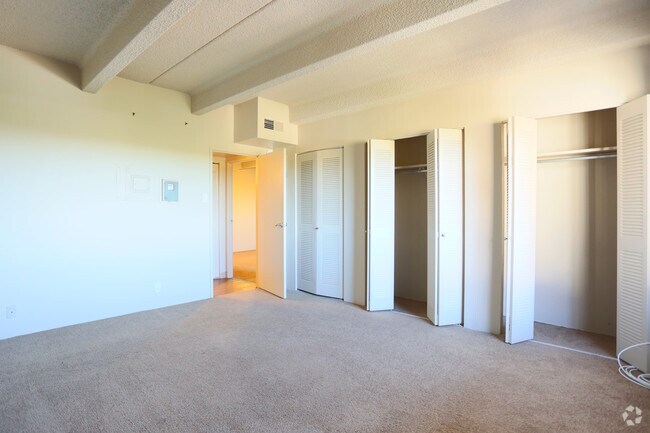 Uptown Square Rentals - Albuquerque, NM | Apartments.com