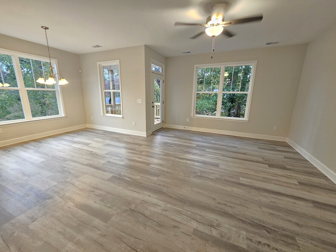 121 Marianne Ln, Easley, SC 29642 - Townhome Rentals in Easley SC ...