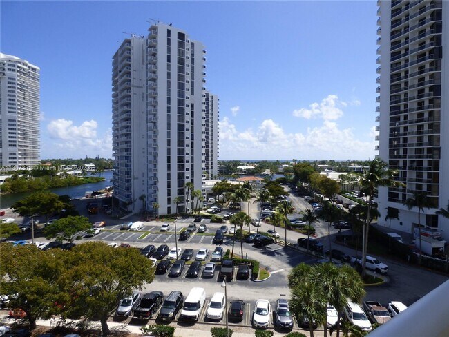 3731 N Country Club Dr Unit 721, Aventura, FL 33180 - Condo for Rent in ...