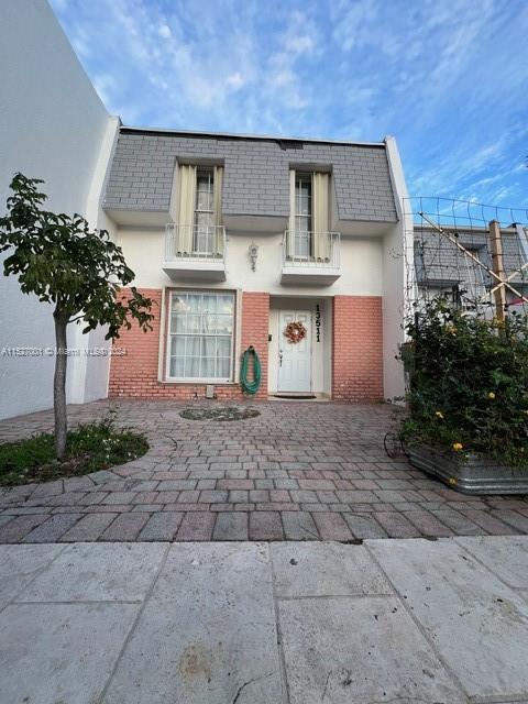 13511 NE 22nd Ct, North Miami, FL 33181 - Townhome Rentals in North ...