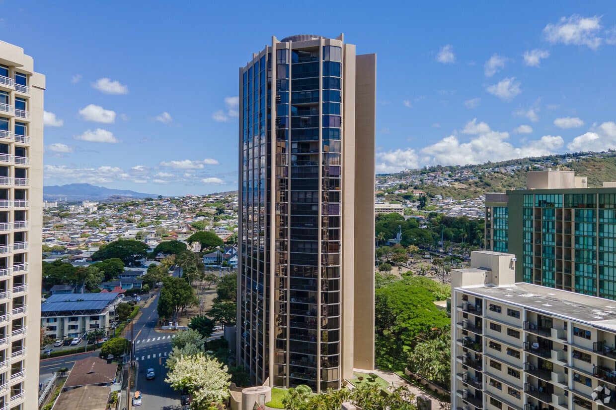 Craigside Condominiums - Honolulu, HI, 96813 | Apartments.com