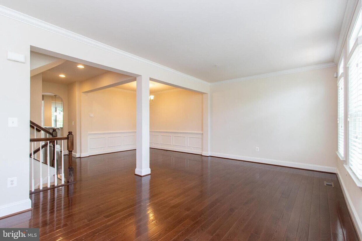15407 Littleton Pl, Upper Marlboro, MD 20774 - Townhome Rentals in ...