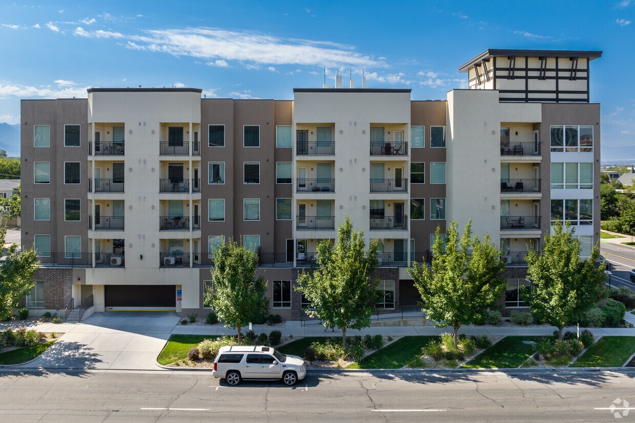 Seasons at Library Square - Apartments in Salt Lake City, UT ...