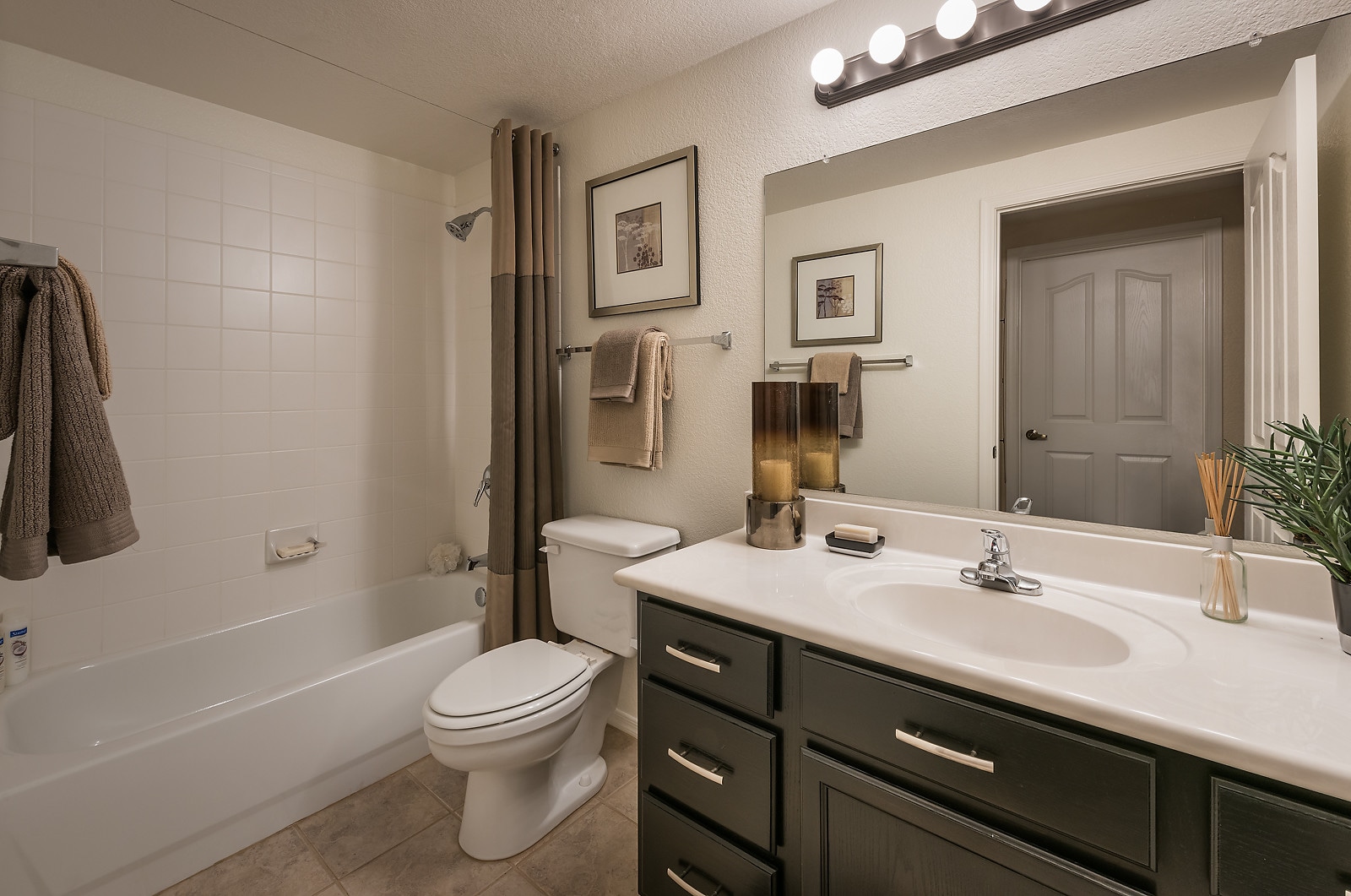 San Lagos - 5901 W Behrend Dr Glendale, AZ 85308 | Apartments.com