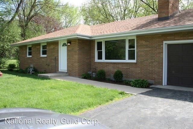 4 High Lake Ave, West Chicago, IL 60185 - House Rental in West Chicago ...