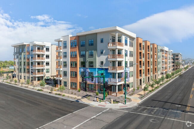 Apartments for Rent with a Swimming Pool in Coronado Historic District ...