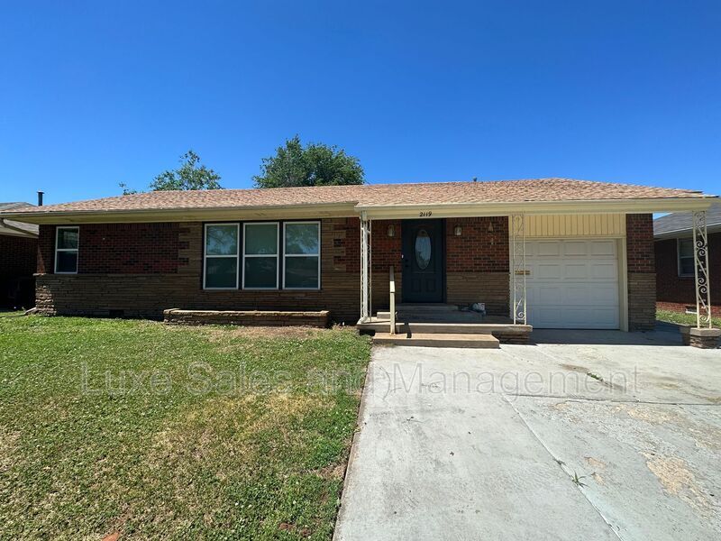 2119 Murray Dr, Midwest City, OK 73110 - House Rental in Midwest City ...