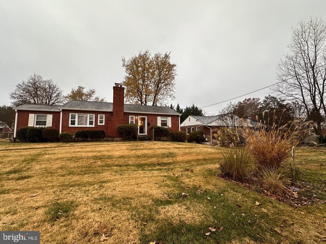 10602 Lilac Pl, Silver Spring, MD 20903 - House Rental in Silver Spring ...