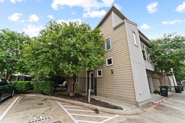 235 N Lenox St, Houston, TX 77011 - Condo for Rent in Houston, TX ...