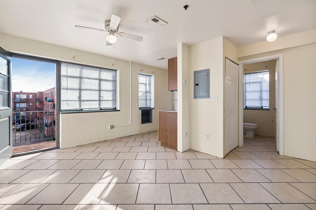 Collins Terrace Apartments - 1204 N 8th St Saint Louis, MO 63106 ...