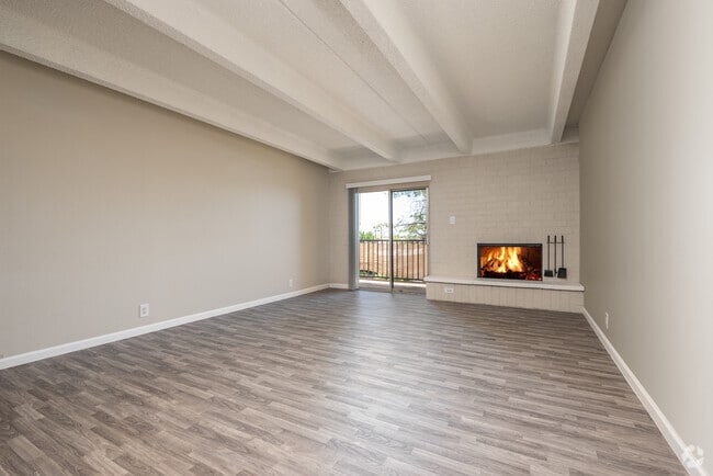 Best Luxury Classic Uptown Apartments for Rent - Albuquerque, NM - 10 ...