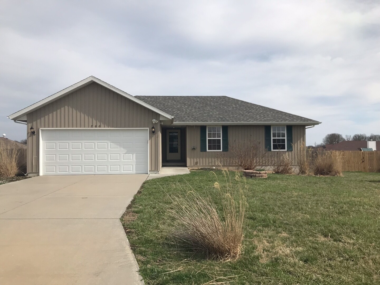 200 N Christopher Ln, Clever, MO 65631 - House Rental in Clever, MO ...