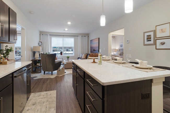Halstead Merrimack Apartments - 1 Vanderbilt Dr Merrimack, NH ...