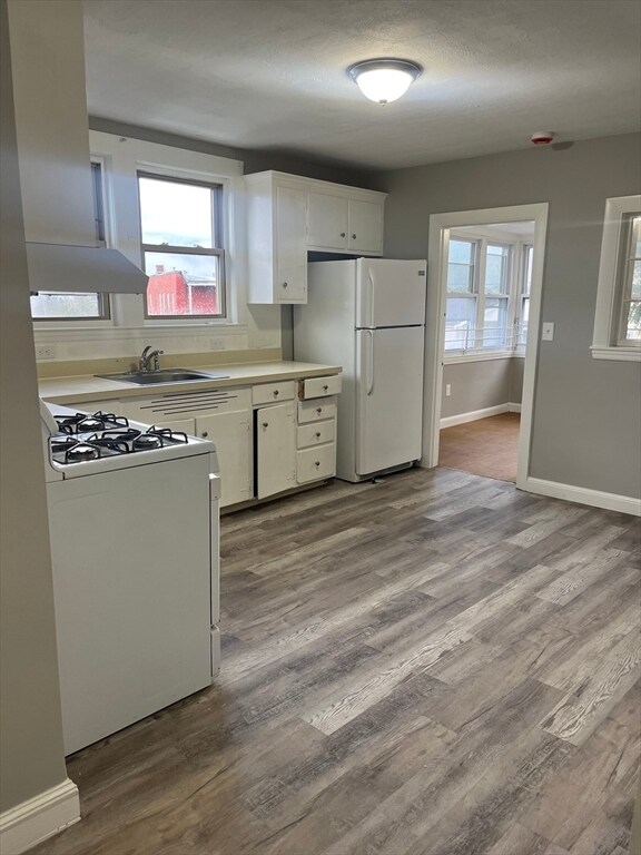 8 Wakefield Ave Unit 3L, Wakefield, MA 01880 - Room for Rent in ...