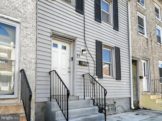 Apartments for Rent with Washer & Dryer in Bridgeport PA | Apartments.com