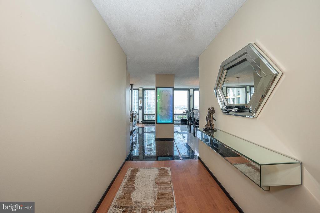 210 Locust St Unit 14AHW, Philadelphia, PA 19106 - Room for Rent in ...