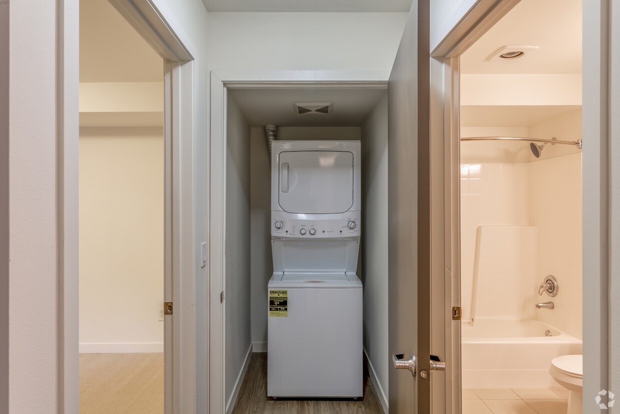 The Shelby Apartments - 2201 4th Ave Seattle, WA 98121 | Apartments.com