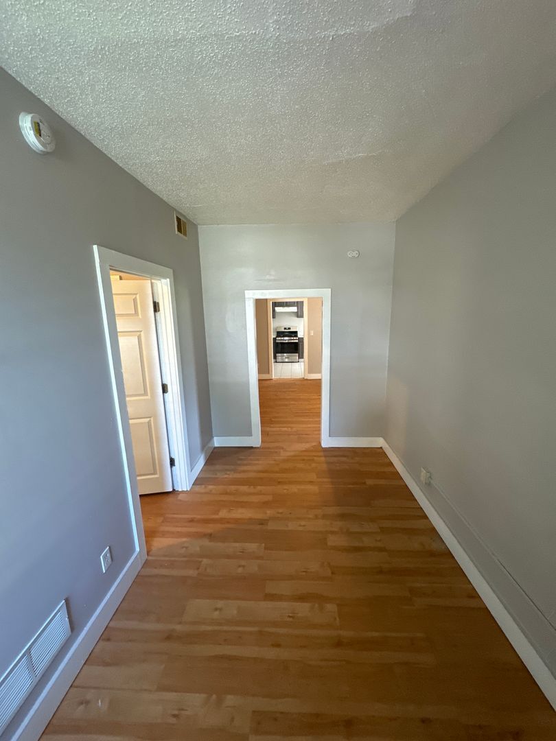 4652 N Aldrich Ave Unit 1, Minneapolis, MN 55412 - Room for Rent in ...