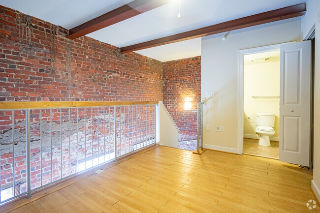 Atrium Lofts at Cold Storage Rentals in Richmond at 500 N 18th St ...