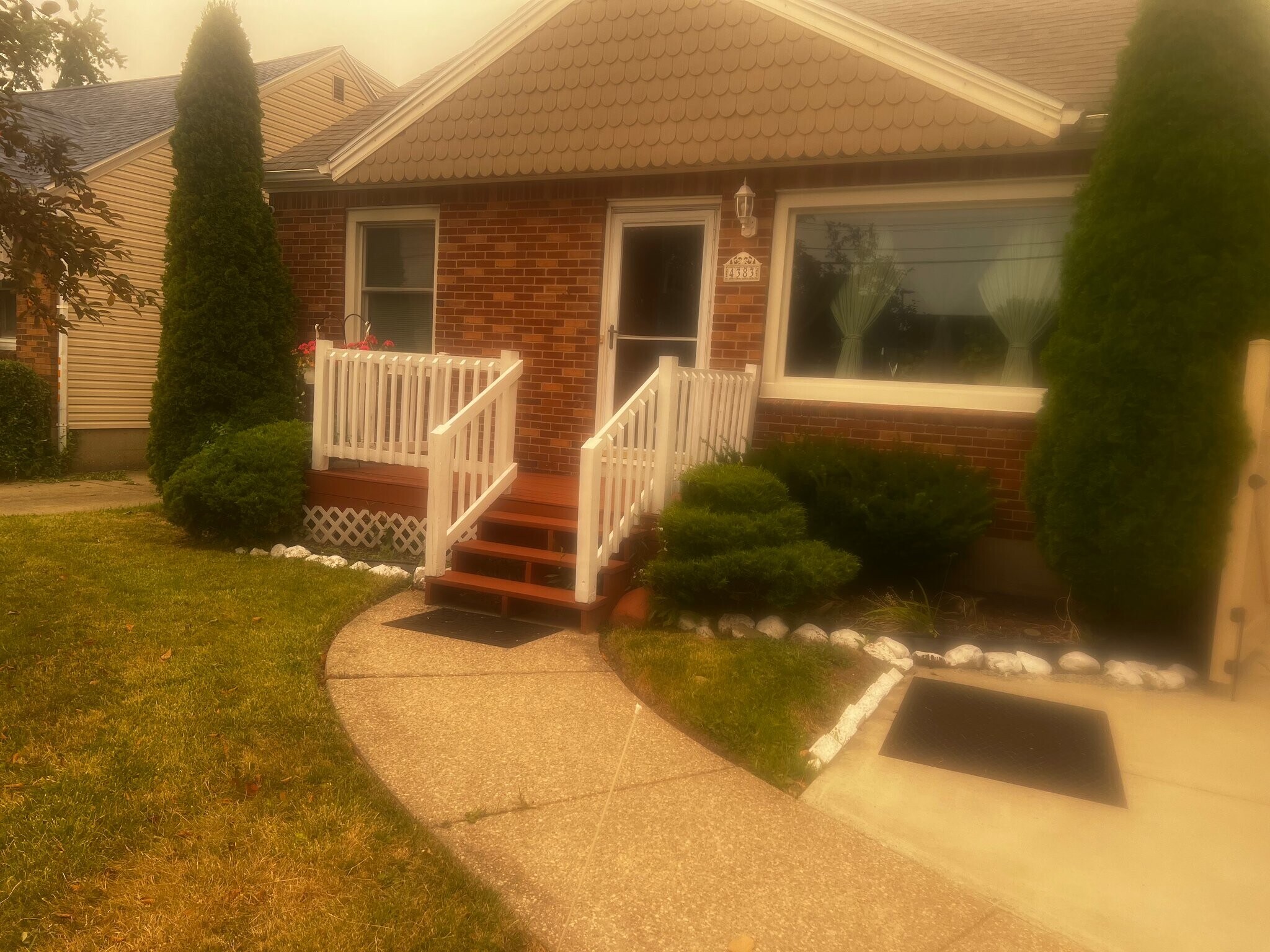 4383 Bailey Ave Buffalo Ny 14226