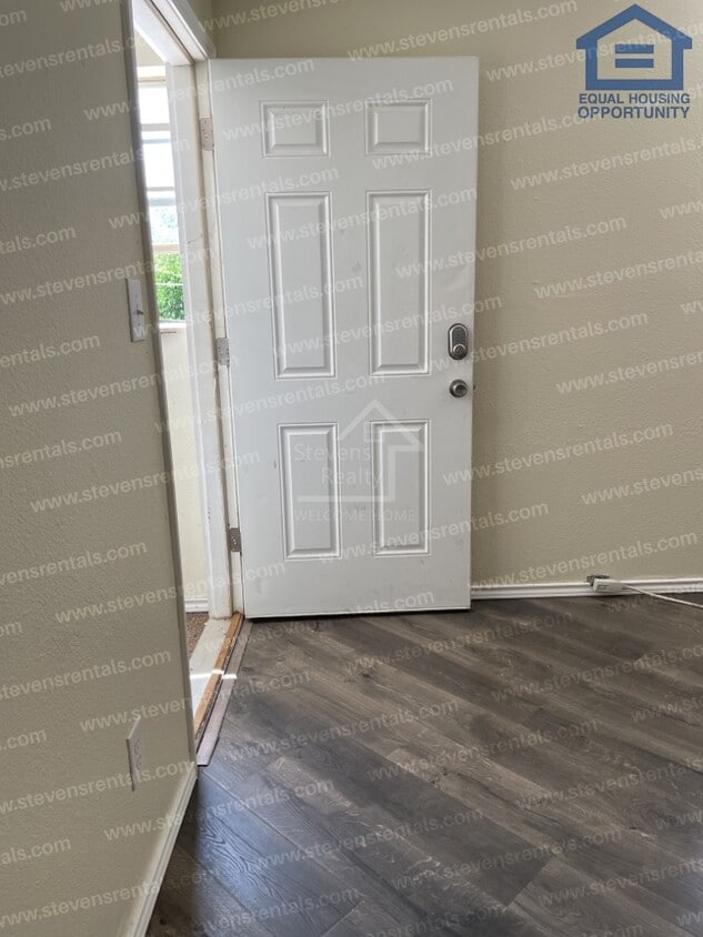 2110 NW Lindy Ave Unit E229, Lawton, OK 73505 | Apartments.com