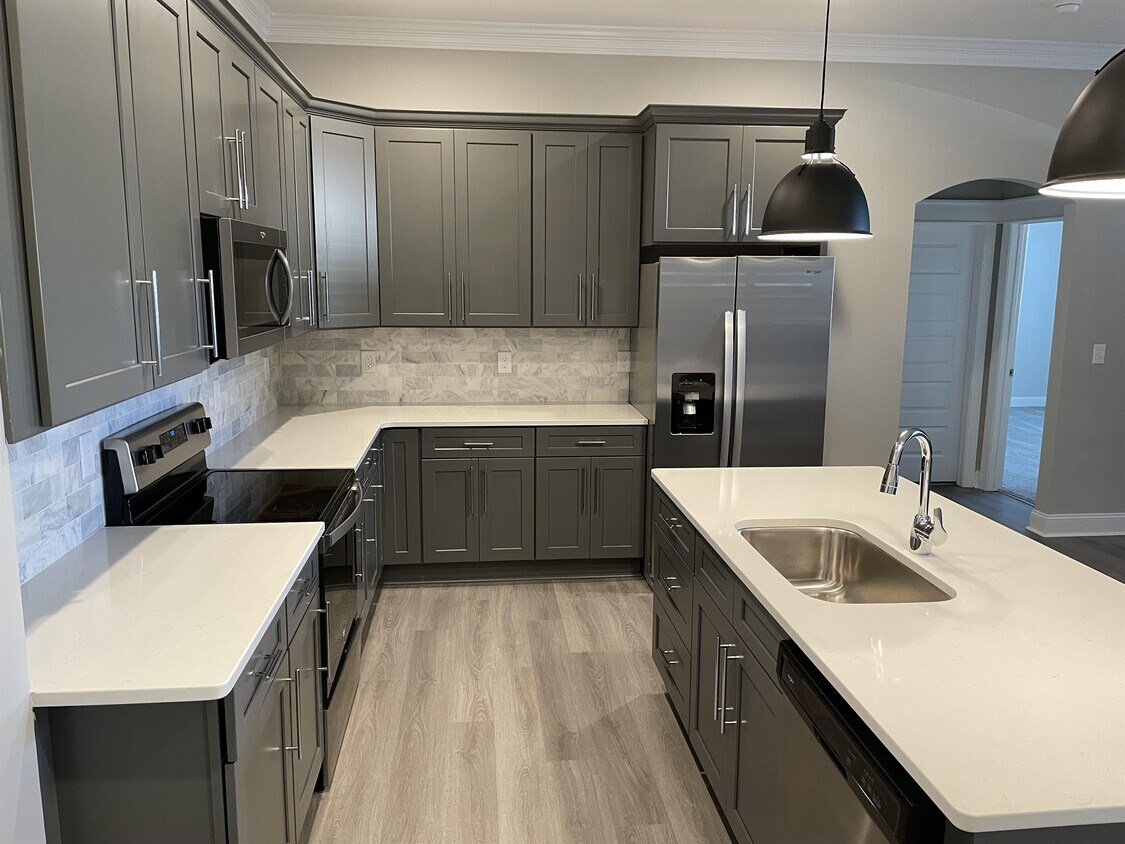 1049 N Westyn Lp Unit 307, Forest, VA 24551 - Room for Rent in Forest ...