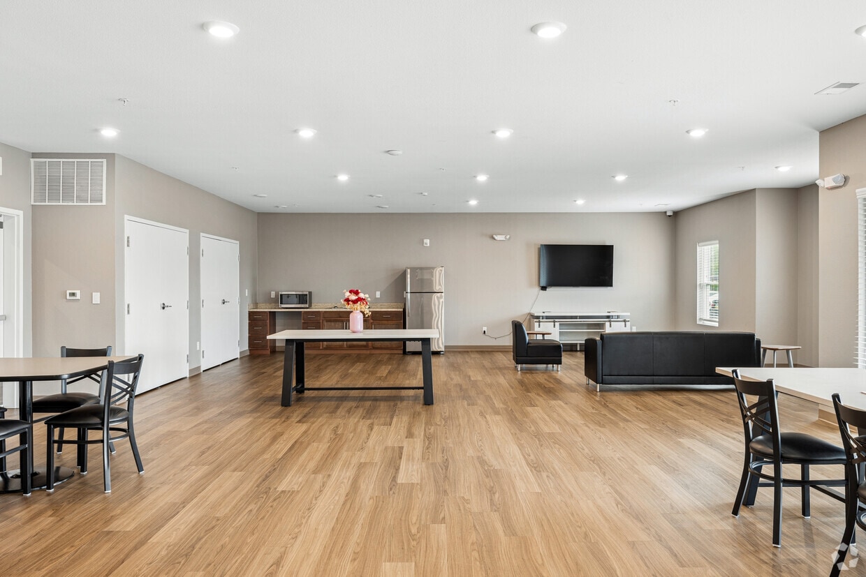 Union at Purple Heart Trail - 300 S 127th St Wichita, KS 67207 ...