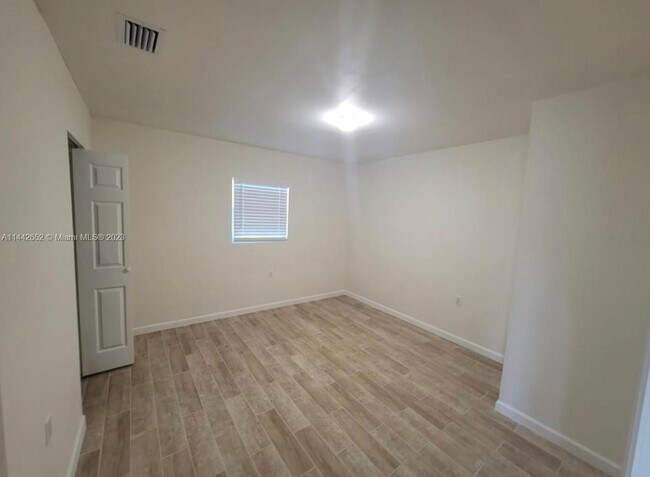 2940 NW 88th St, Miami, FL 33147 - House Rental in Miami, FL ...