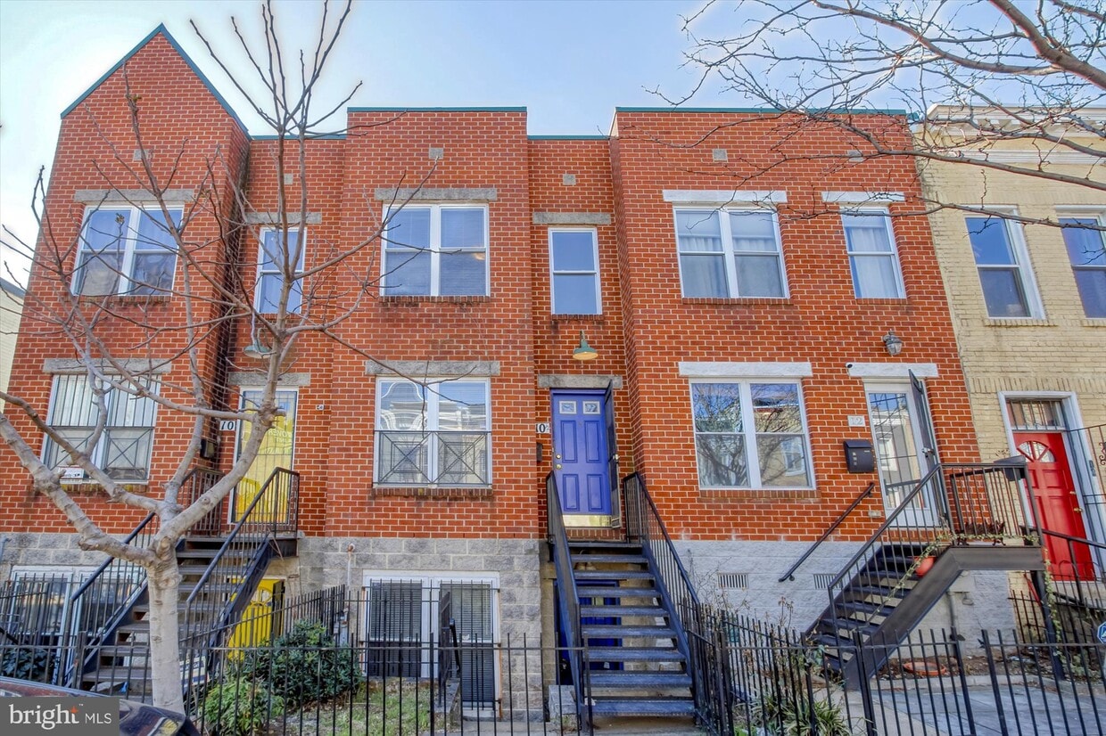 10 1/2 Hanover Pl NW, Washington, DC 20001 | Apartments.com