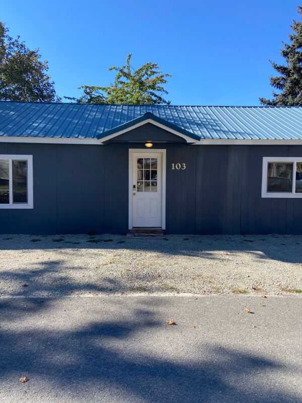 103 Orchard Ave, Silverton, ID 83867 | Apartments.com