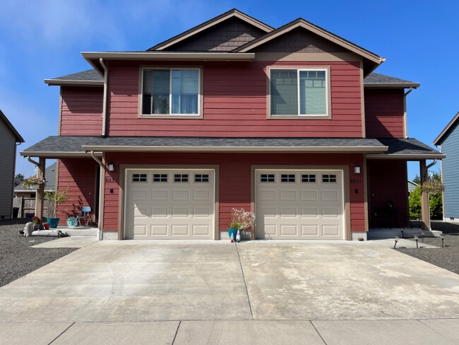 Best Luxury Juniper Ridge Apartments for Rent - Warrenton, OR - Updated ...