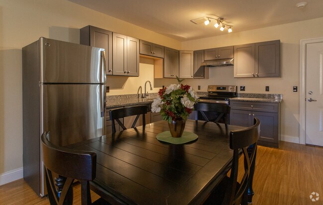 Apartments for Rent in Westmoreland NH with Wheelchair Access - 6 ...