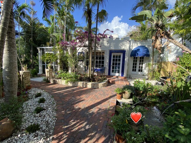 Ocean View Heights Apartments for Rent with Hardwood Floors - Miami, FL ...