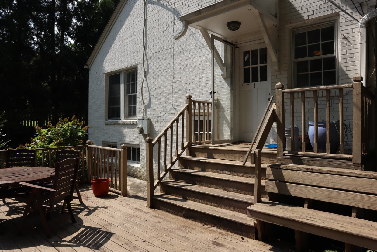 444 Burlington Rd NE, Atlanta, GA 30307 - Townhome Rentals in Atlanta ...