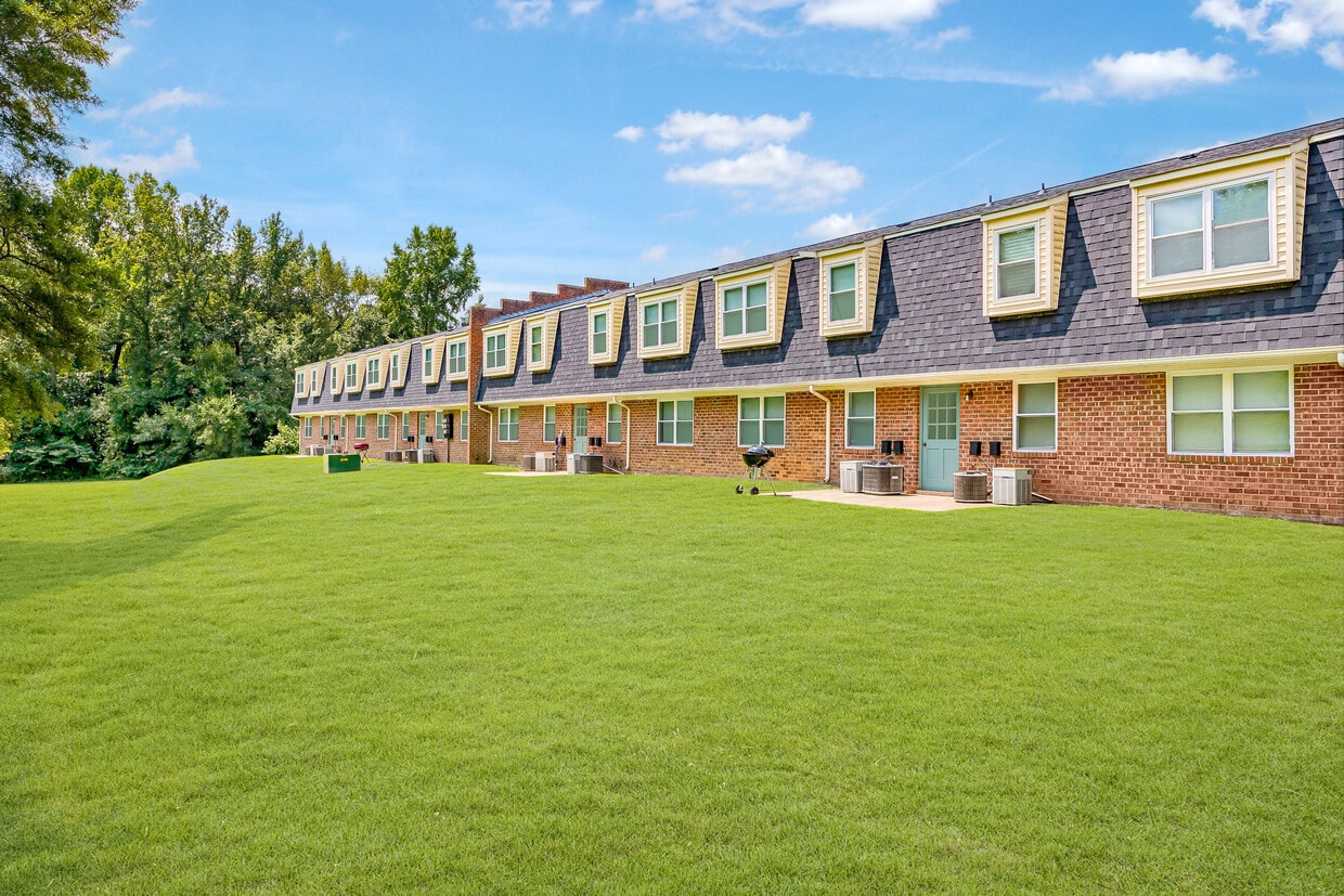 Legacy 2000 - 2000 Spring Dr Garner, NC 27529 | Apartments.com