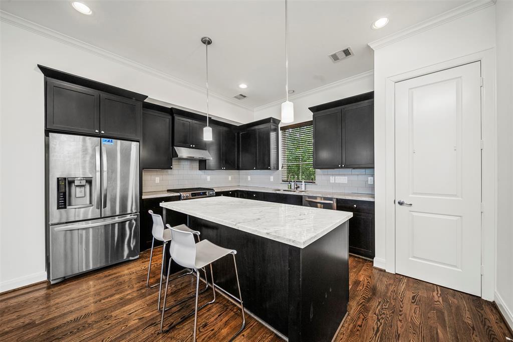 22 Hermann Park Ct, Houston, TX 77021 - Condo for Rent in Houston, TX ...