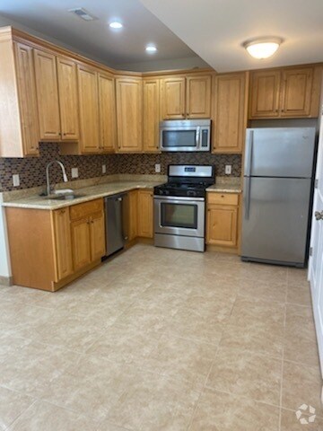 Naval Square Condos for Rent - Philadelphia, PA - 11 Rentals ...