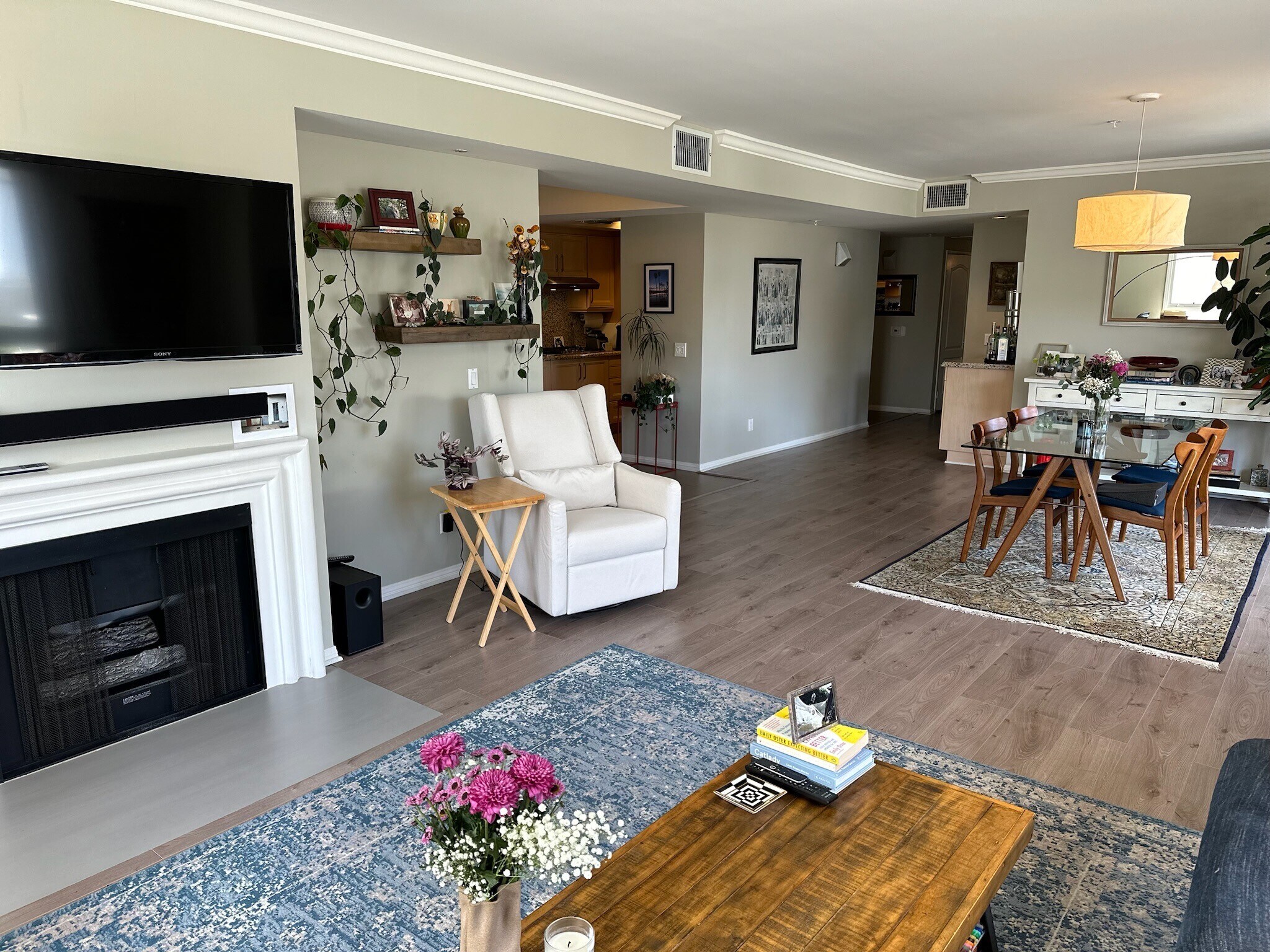 11099 Ophir Dr Unit 202, Los Angeles, CA 90024 - Condo for Rent in Los ...